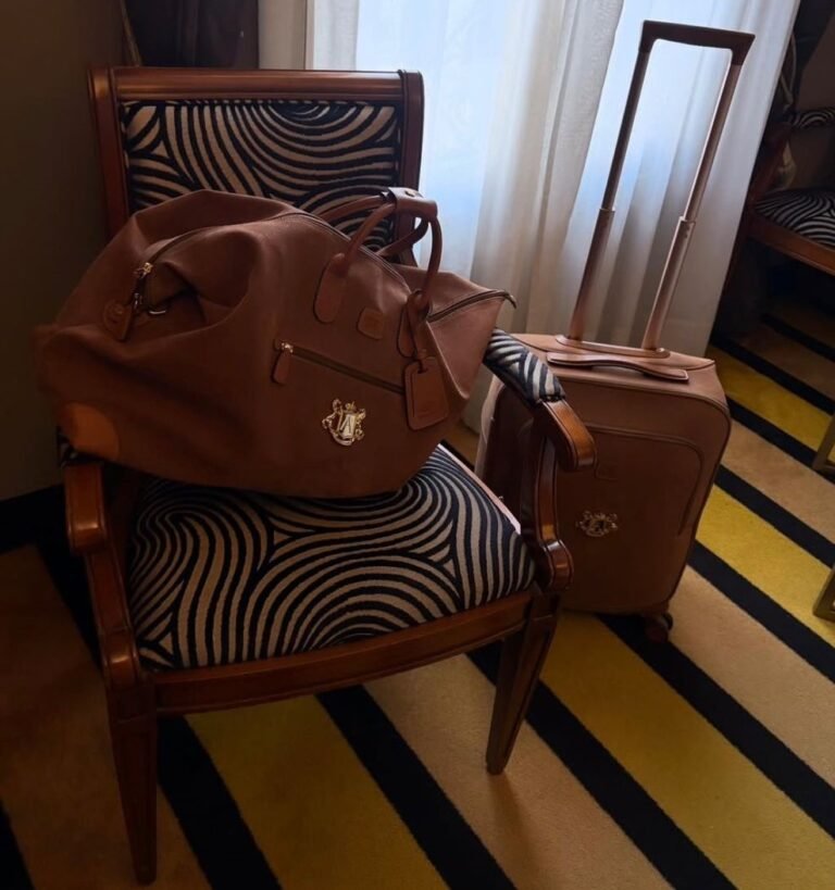 MILANO WEEKENDER LEATHER TRAVEL BAG - aristocratsshoes.com
